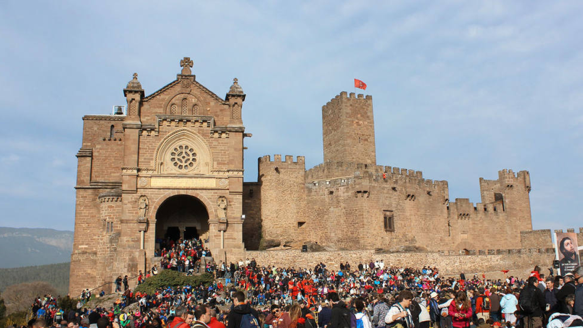 343 agentes y videovigilancia del tráfico con drones y helicóptero en ...