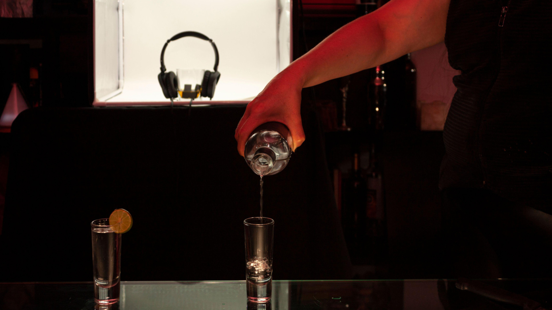 Cobra una propina de 200 euros en una discoteca de Ibiza, la despiden y ...