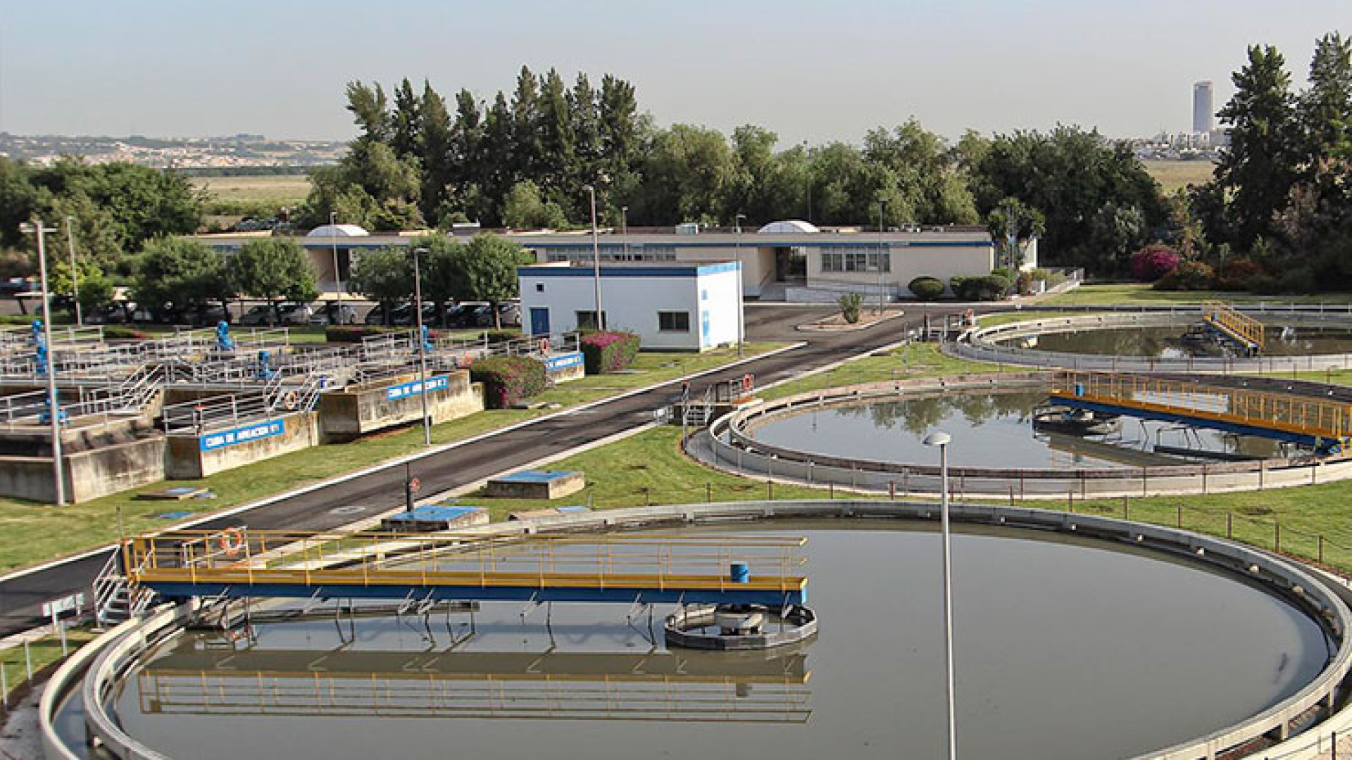 El agua que se va por nuestros váteres se transforma en el ‘oro verde ...