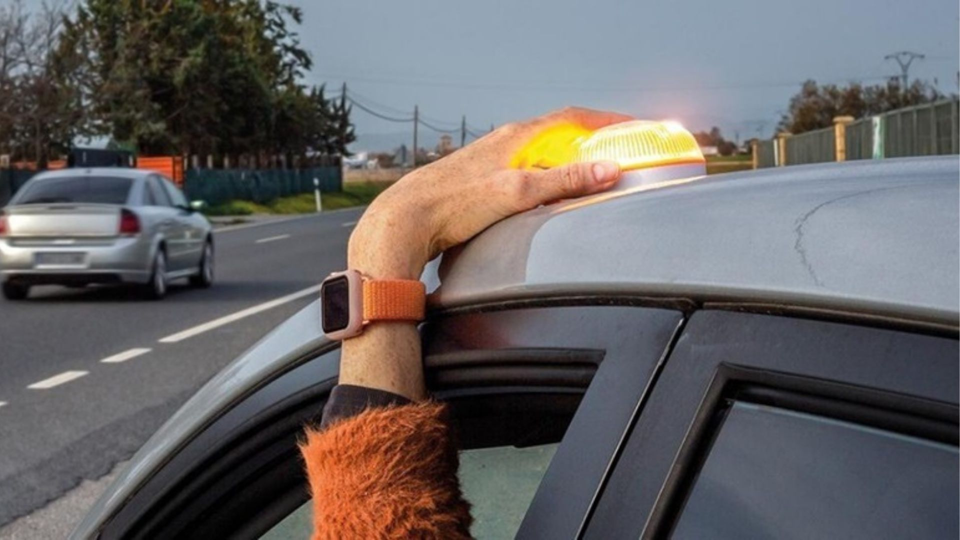 Ana Blanco (DGT): "Los primeros 100 segundos, la baliza V16 solo da luz ...