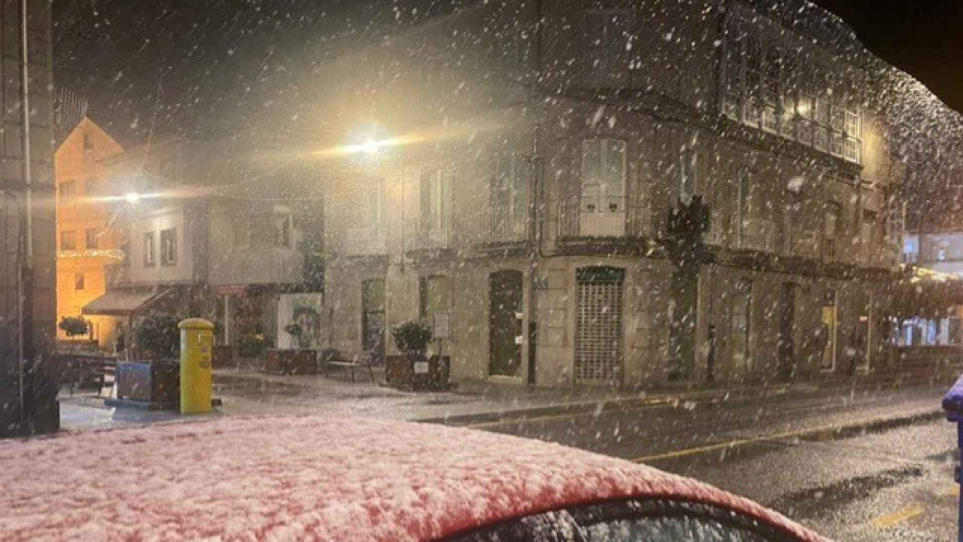 El invierno llega a la provincia de Ourense con frío, lluvia y nieve en ...